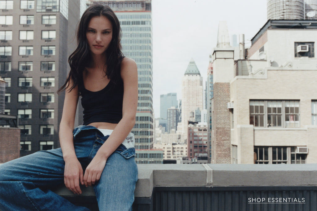 A M O | Official Site