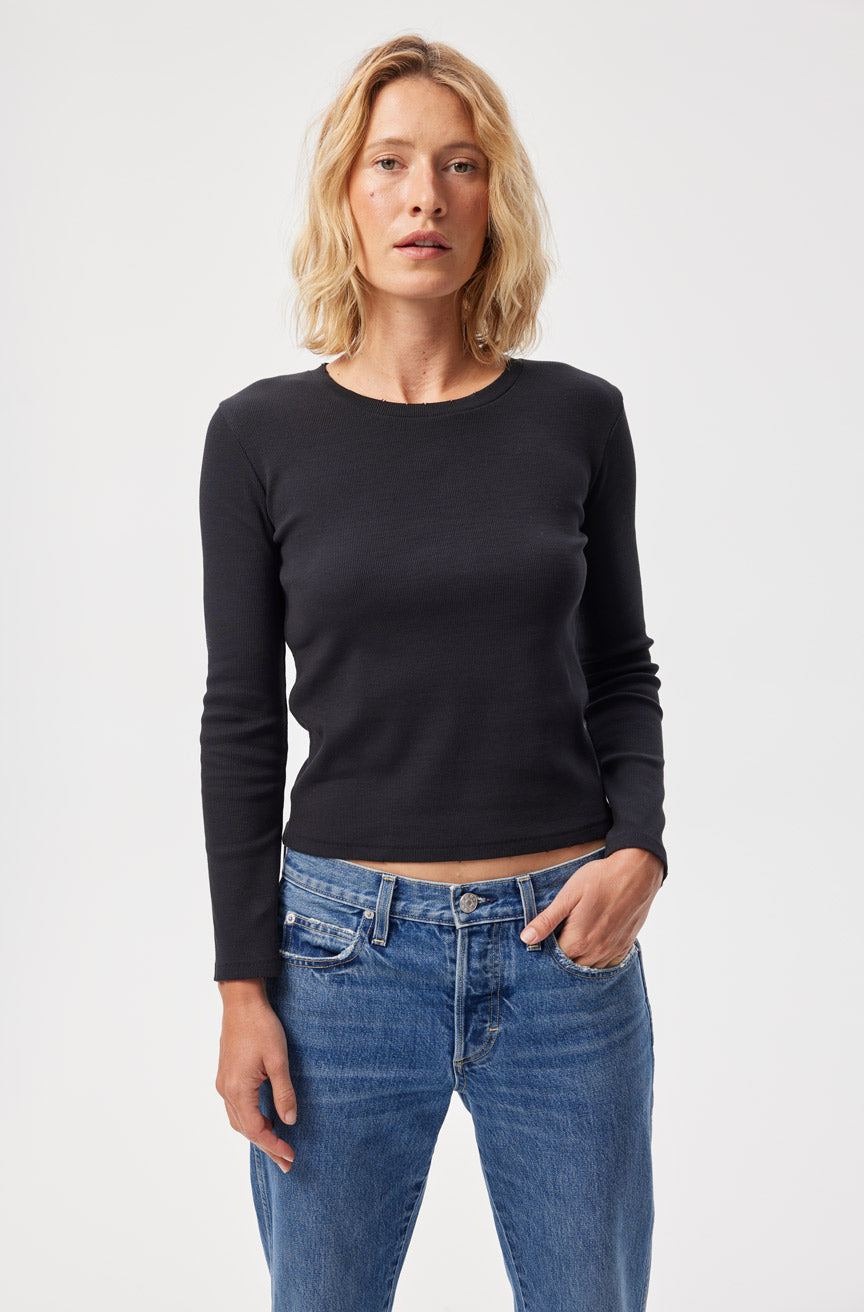 AMO Denim | Slim Rib Tee in Black – A M O